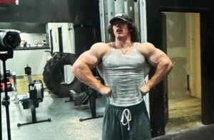 Sam Sulek: Net Worth, Weight & IFBB Pro Card (2026)